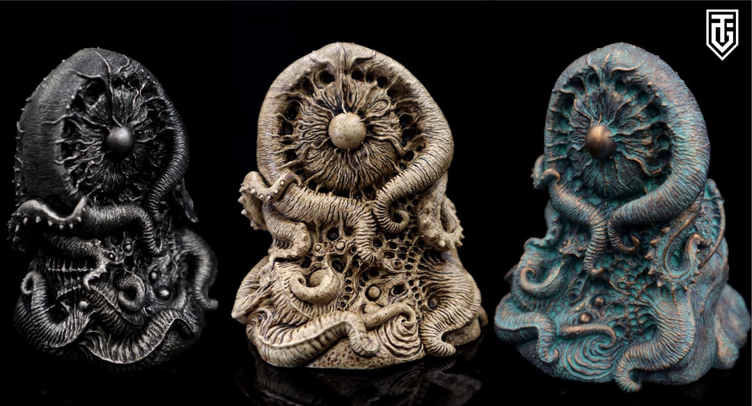 Whispers of Azathoth . H.p.lovecraft Handmade Collectible Figures - Etsy