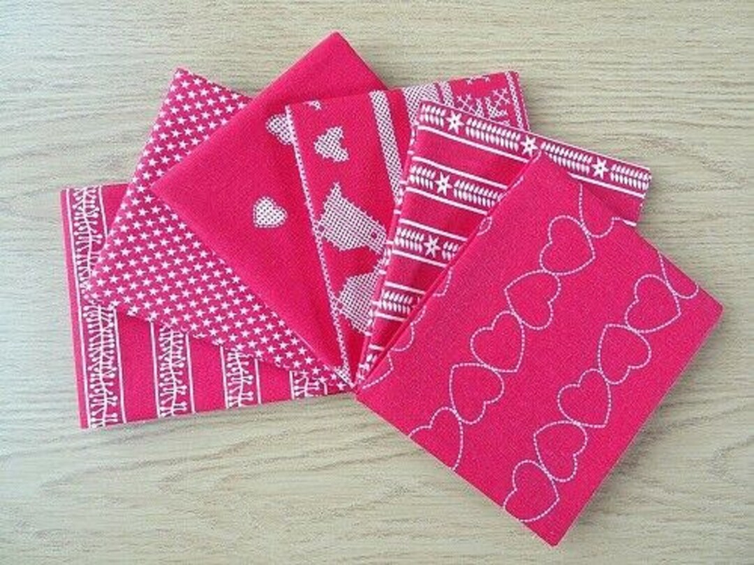 Red 6 Fat Quarter Bundle 100% Cotton Patchwork Fabric *clearance* - Etsy