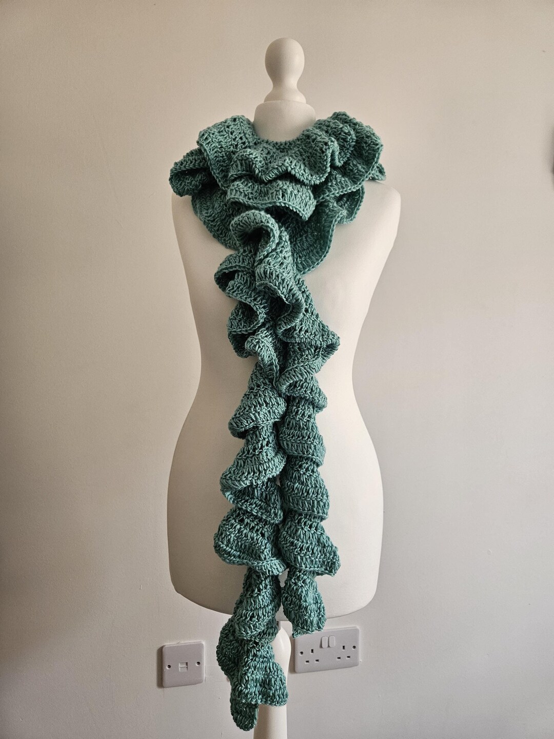 INSTANT DOWNLOAD Ruffle Scarf - Crochet PDF Pattern - Etsy