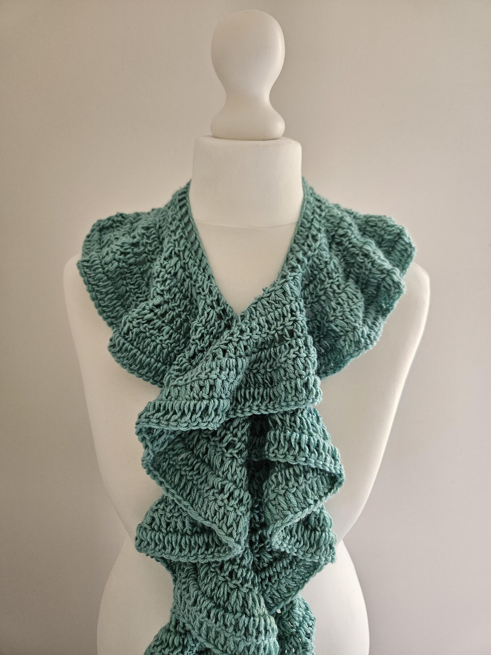 INSTANT DOWNLOAD Ruffle Scarf - Crochet PDF Pattern - Etsy