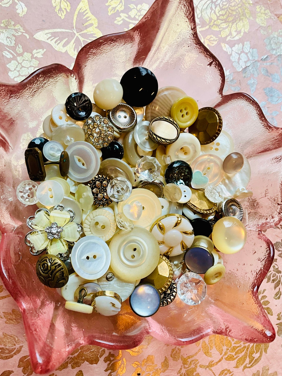 Vintage Button Mix - Etsy
