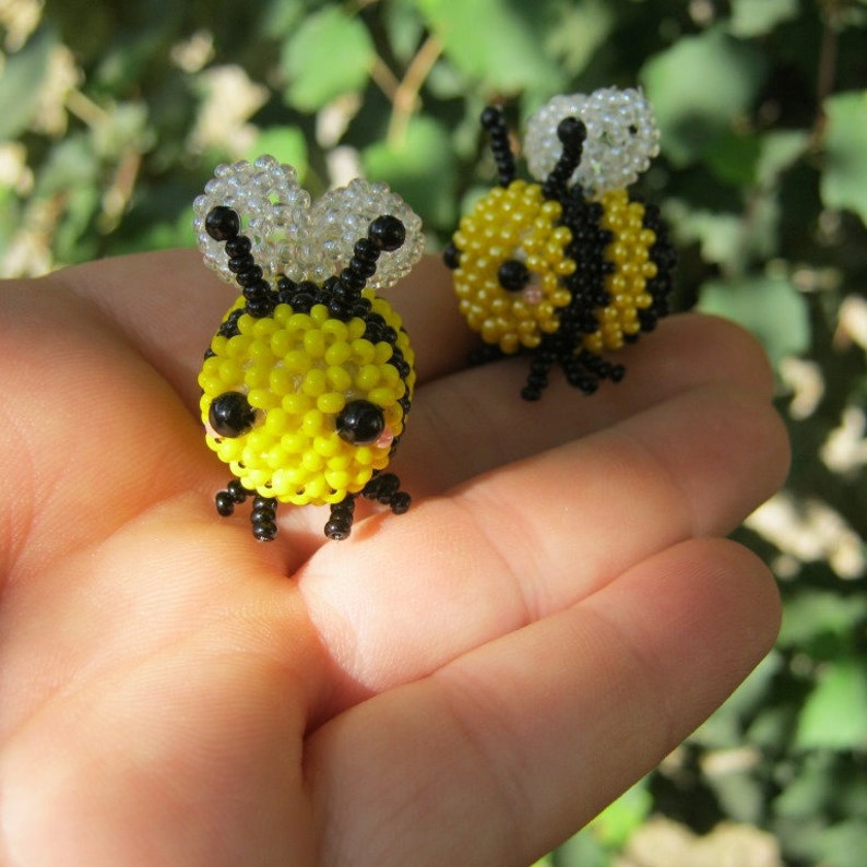 Beaded Bee Queen Honey. Beading Tutorial PDF | Etsy