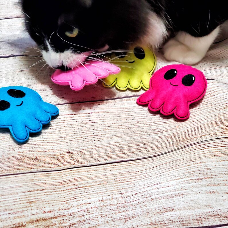 Octopus Cat Toy With Organic Catnip OR Rattle Ocean Fish - Etsy Canada