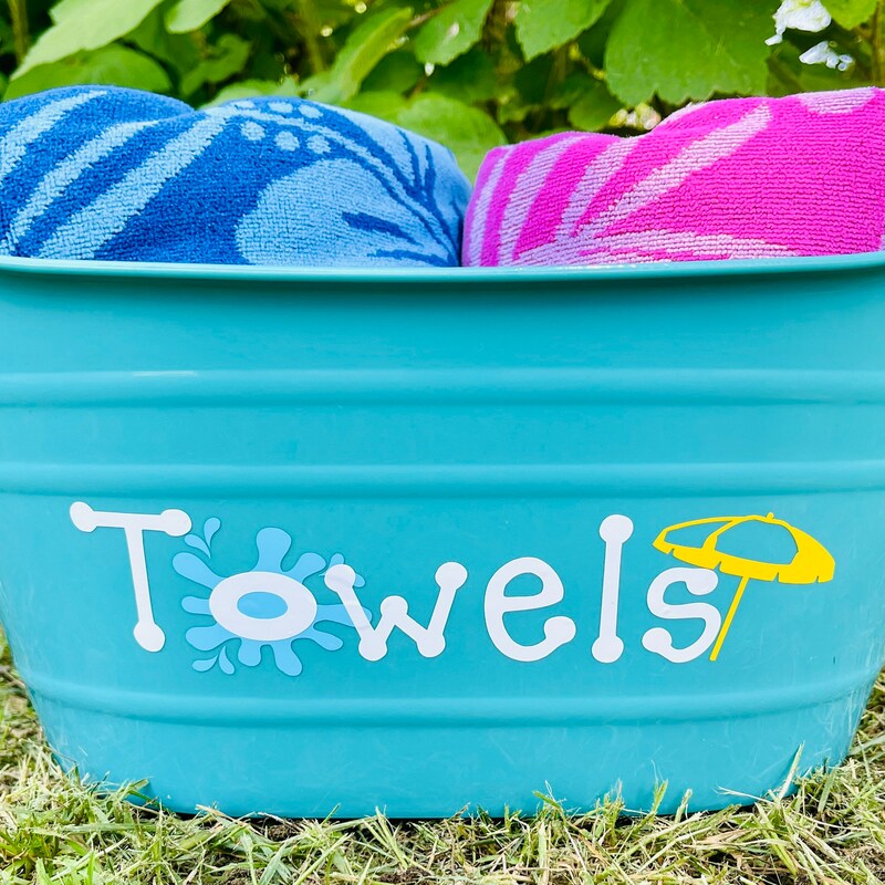 Pool Towel Signs - Etsy