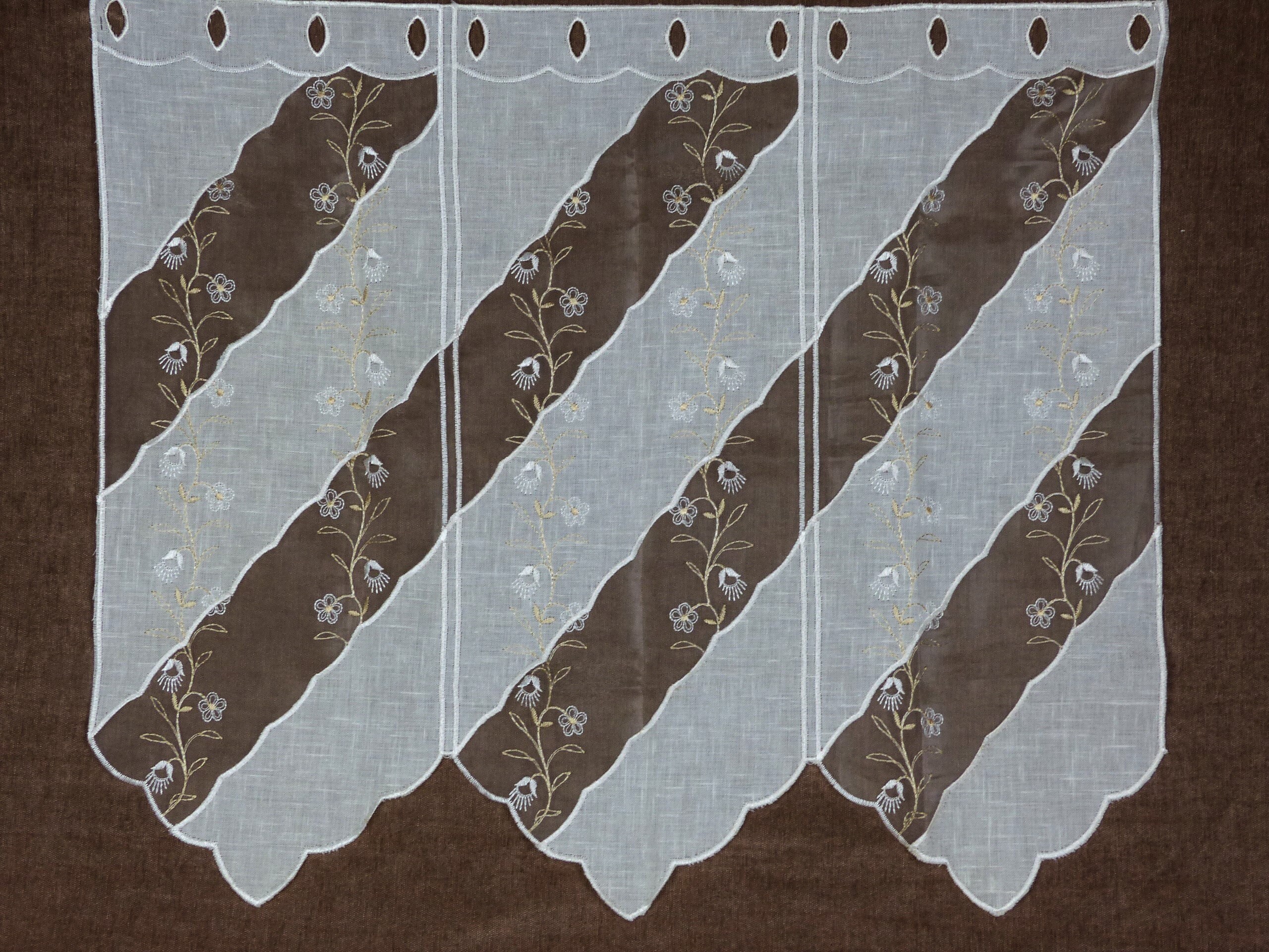 Traditional French Lace Net Bistro / Café Curtain