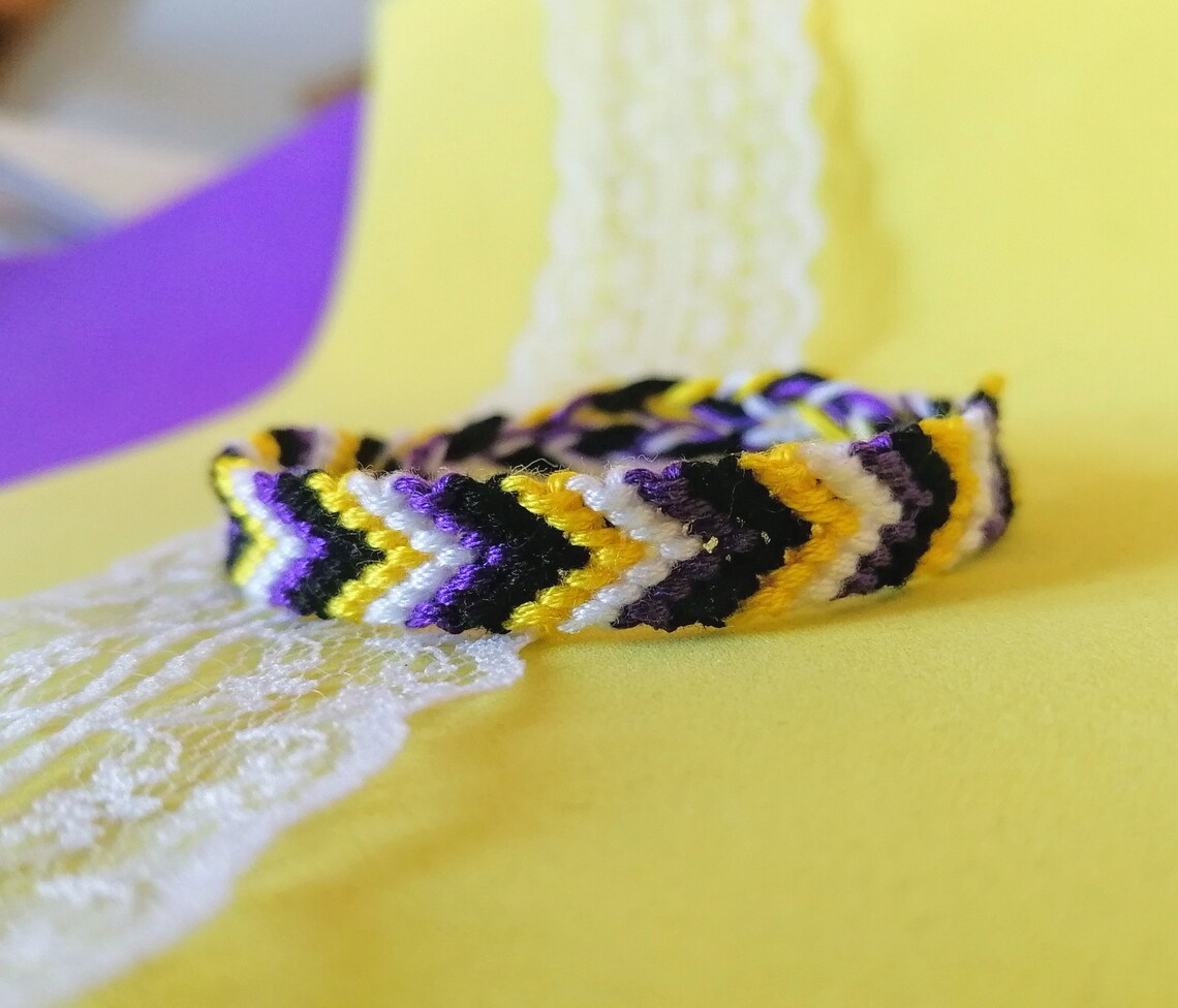 Non Binary Pride Friendship Bracelet, Transgender, Genderqueer, Lgbt - Etsy