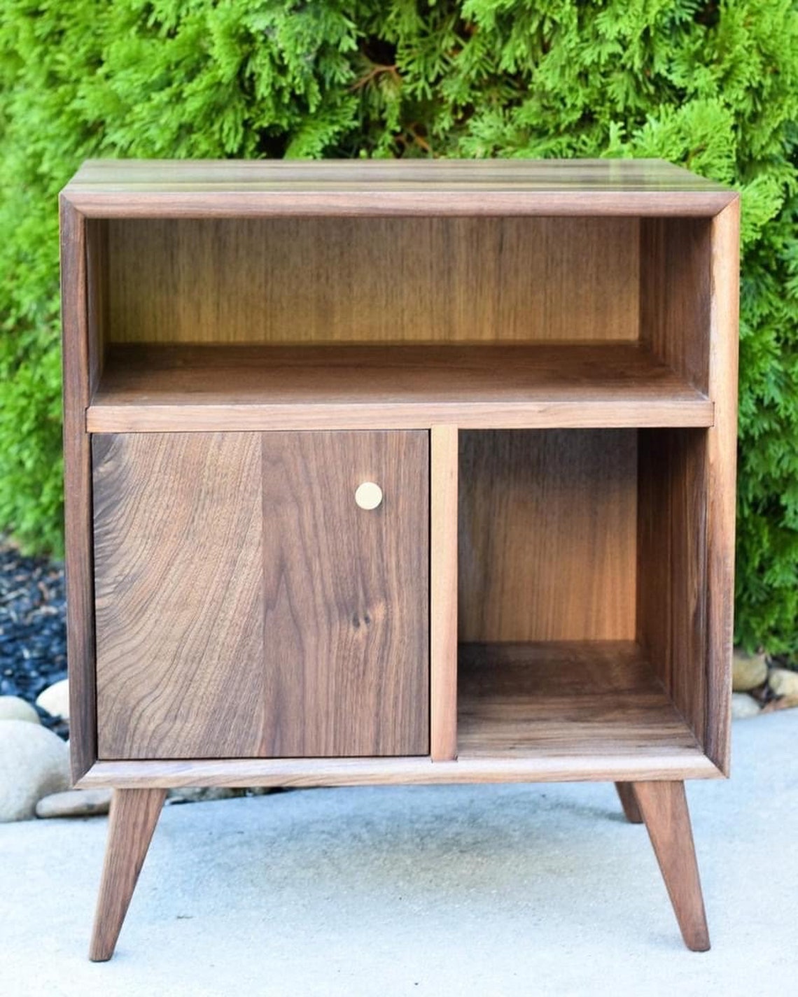 Minimalist Mid-century Modern Nightstand - Etsy