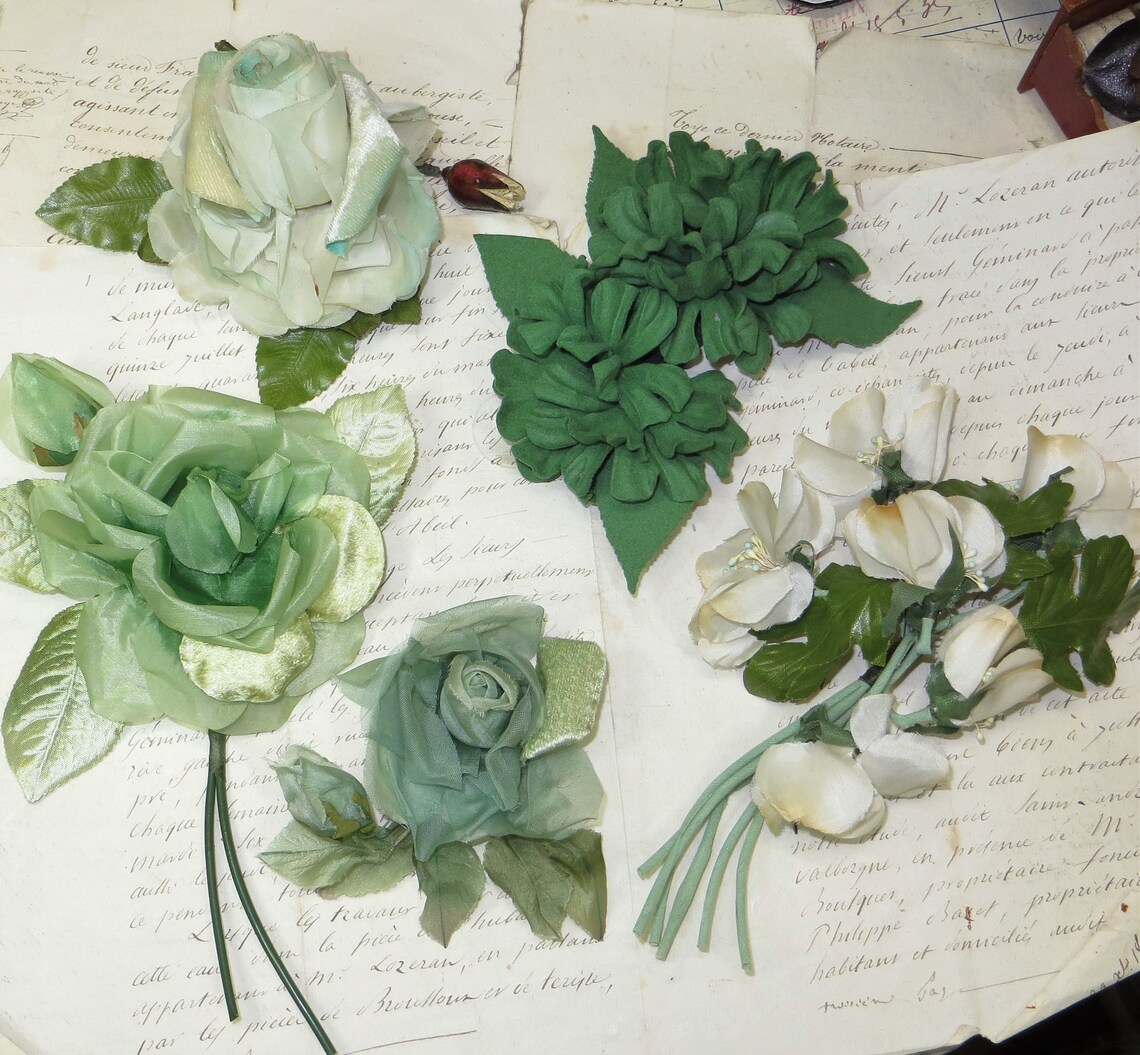 1 PARIS MILLINERY FLOWER Bouquet Tag: Antique French Pearled | Etsy