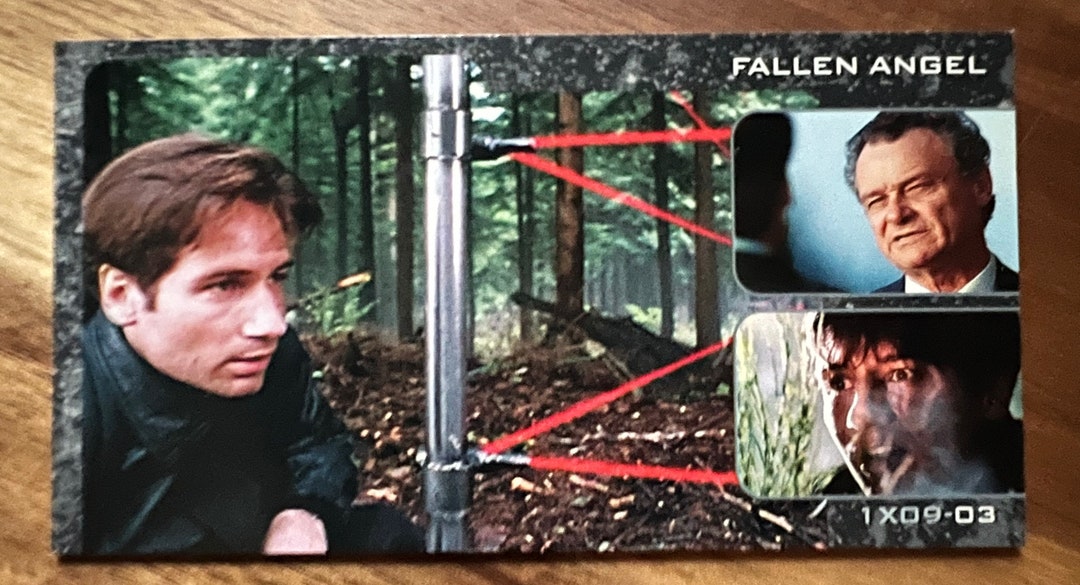 The X-files Recycled Trading Card Fridge Magnet - Etsy