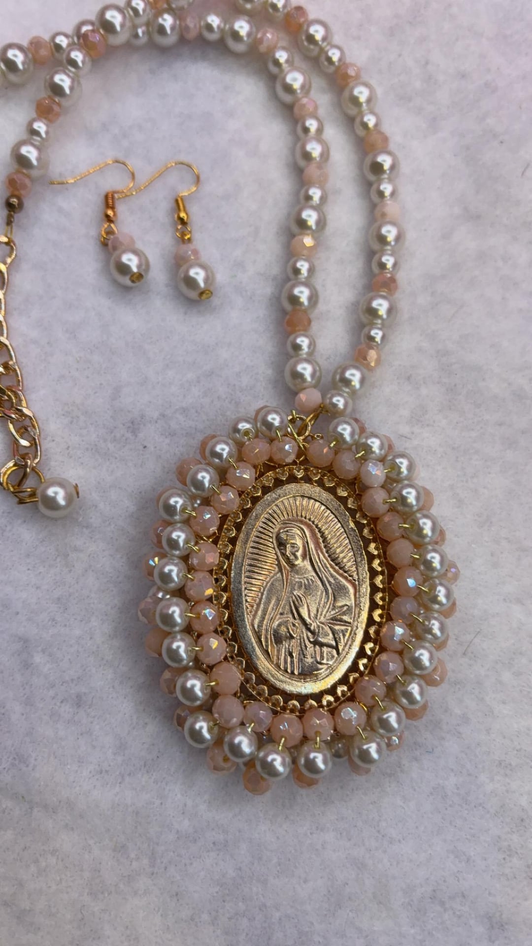 VIRGEN MARIA NECKLACE, Pearl Necklace, Virgin Mary Necklace, Religious ...