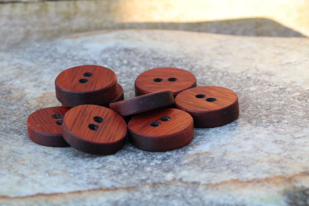 3/4 Inch Stubby Red Hard Wood Buttons, Custom Wood Button, Sweater ...