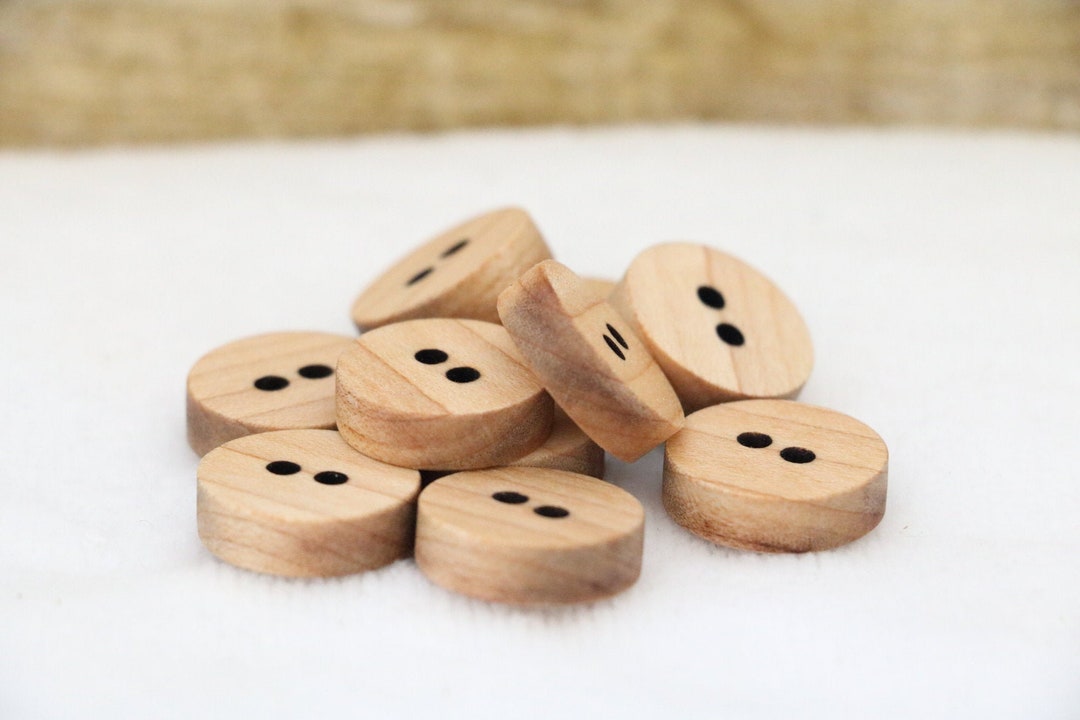 3/4 Inch Maple Hardwood Buttons, Mid Size Buttons, Buttons for Coats ...