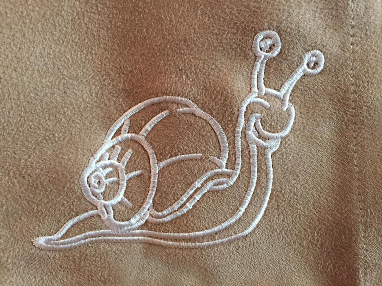 SNAIL SAKK: Mail Catcher for Mail Slots. No Tools/screws Needed Space ...