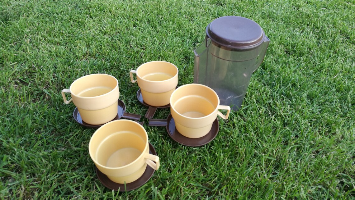 Picnic Set / Vintage Picnic Set / Plastic Tea Set / Retro - Etsy