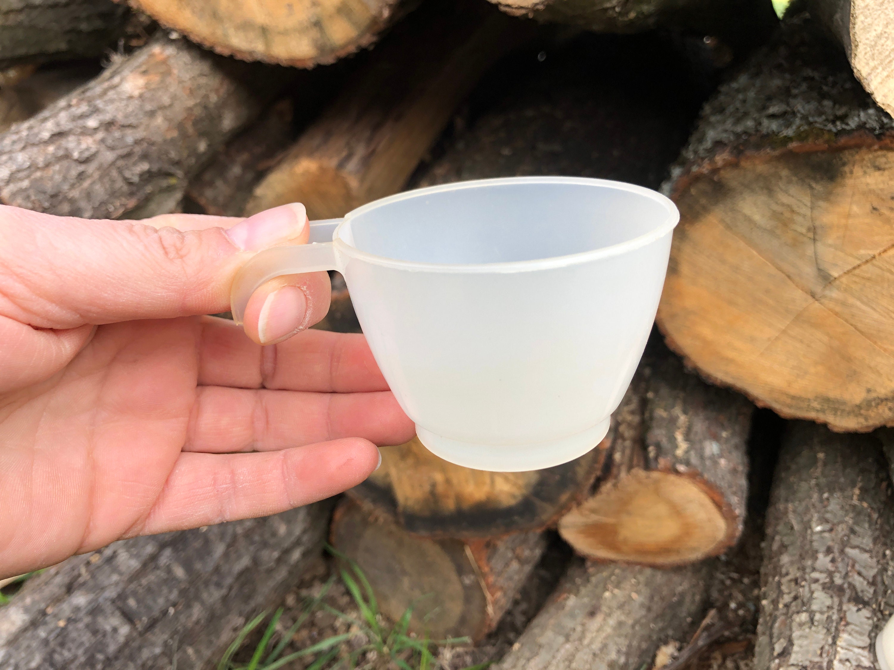 Plastic Coffee Cups / Small Coffee Cups / Set of 7 Vintage Cups ...