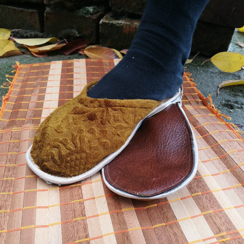 Wool slippers / Womens slippers / Handmade slippers / Slippers | Etsy