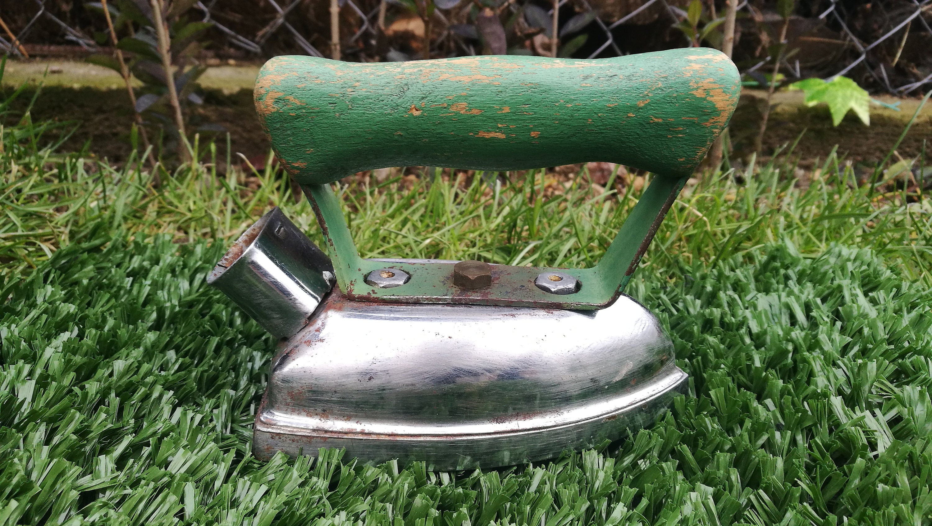 A Small Iron /tourist Iron /vintage Home Decor /vintage Iron - Etsy