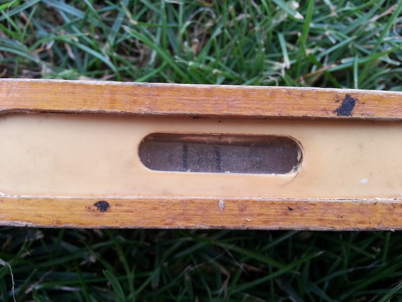 Vintage Wooden level / Antique Tool /Primitive Wooden Level | Etsy