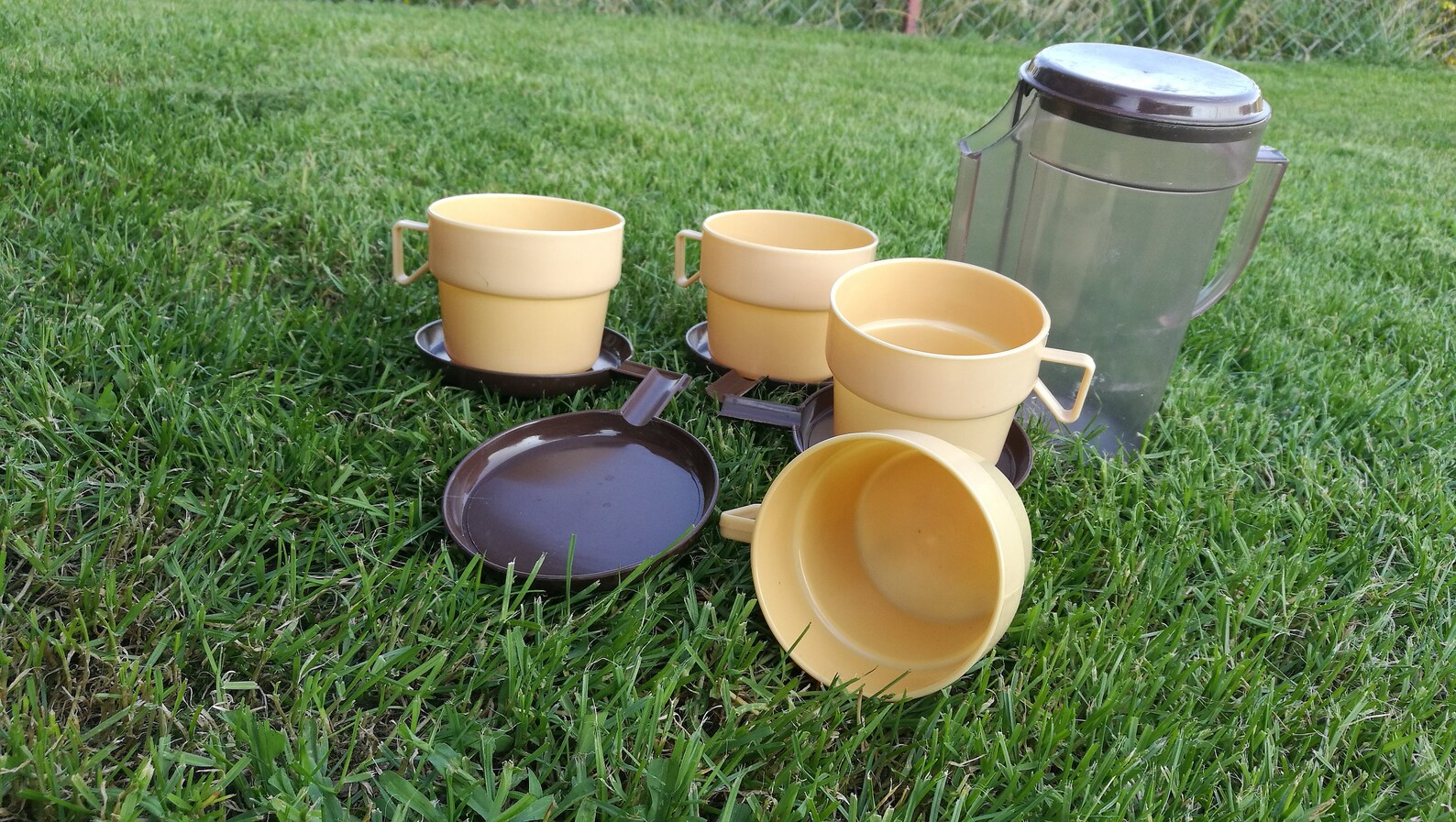 Picnic Set / Vintage Picnic Set / Plastic Tea Set / Retro - Etsy
