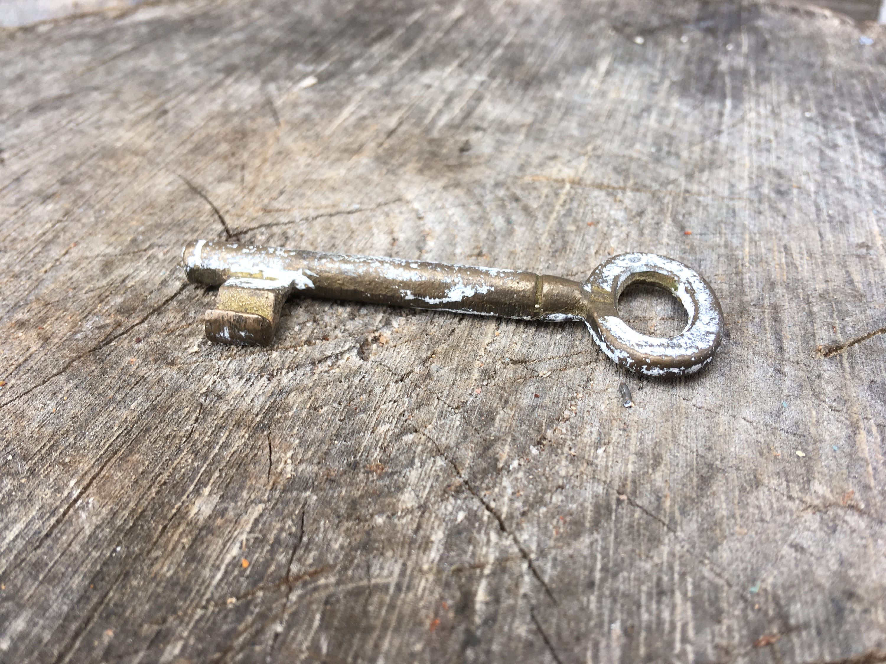 Old Key / Vintage Key / Rustic Decor / Farmhouse Decor / Great - Etsy