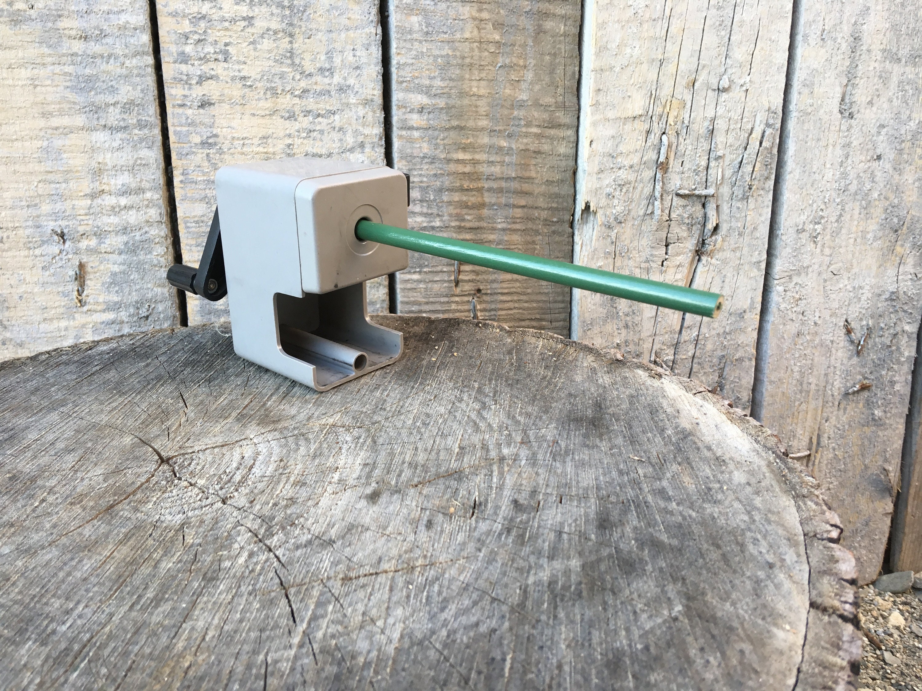 Old Pencil Sharpener / Table Top Pencil Sharpener / Vintage - Etsy