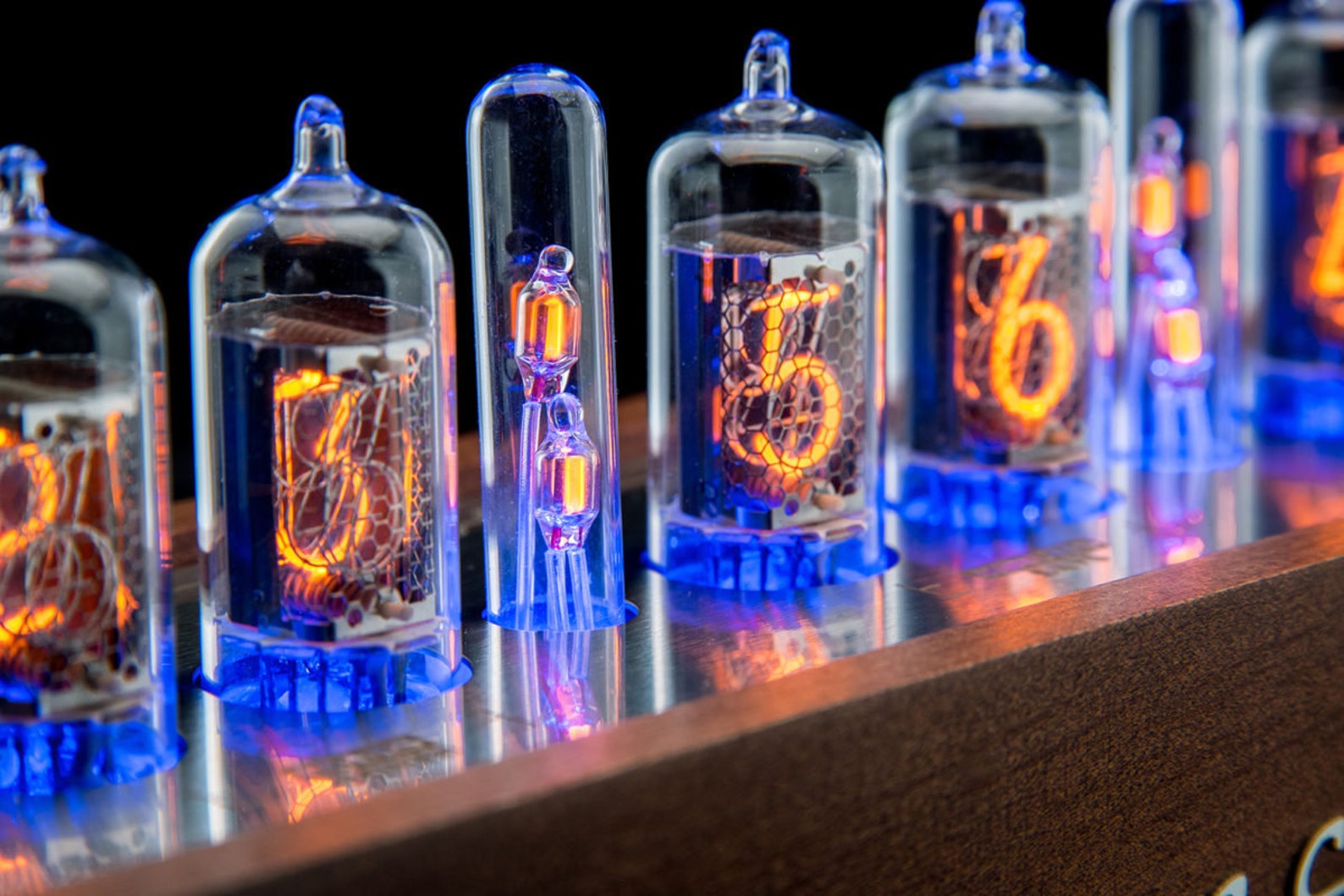 Nixie Tubes Clock Z573 White in Wooden Case RGB USB - Etsy