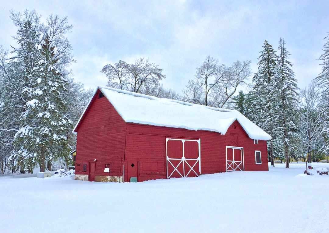 Snowy Barn - Etsy