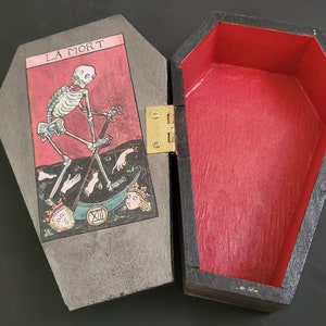 COFFIN FORTUNE TELLER Kit W/ Universal Waite Tiny Tarot White - Etsy