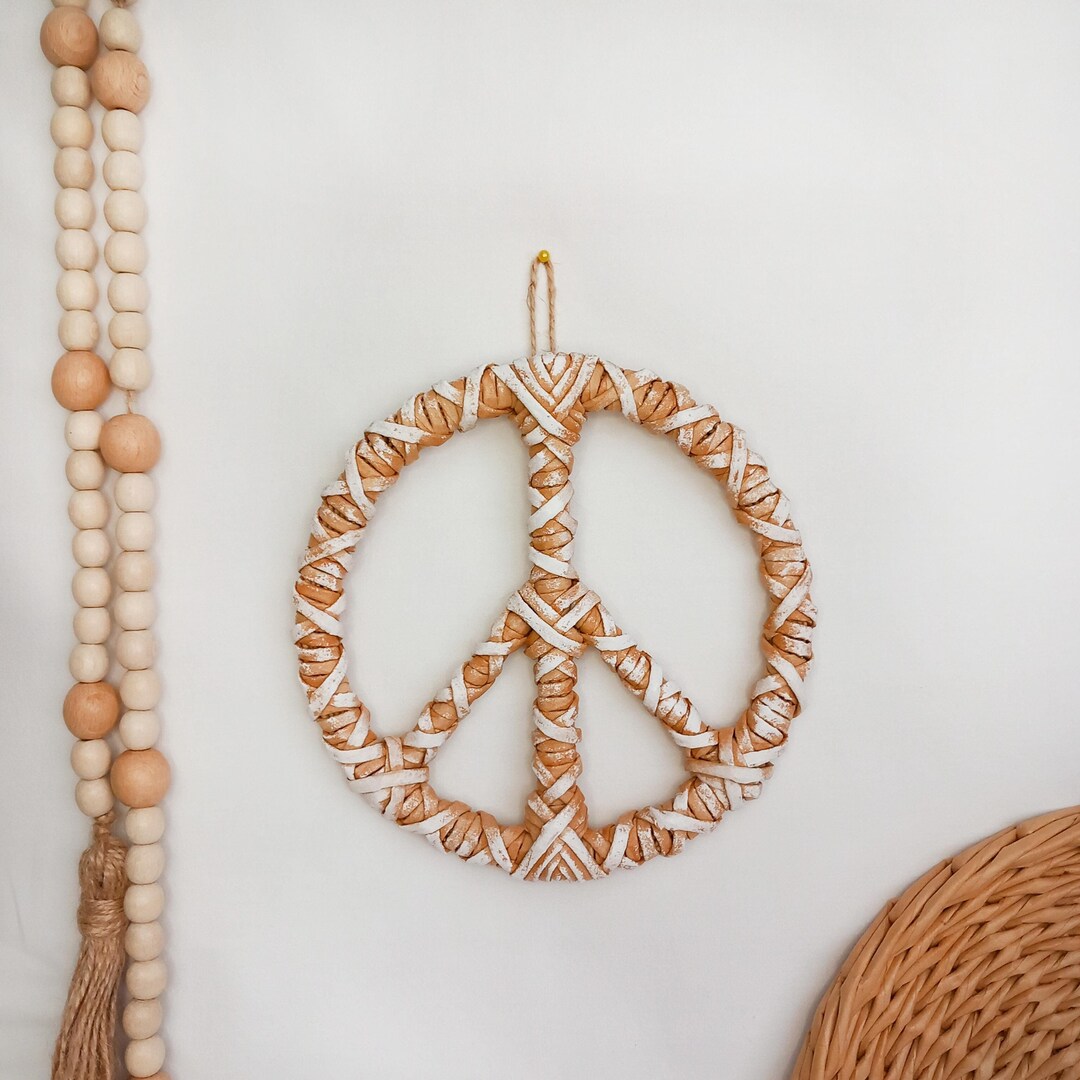 Peace Sign Wicker Wreath for Wall Decor - Etsy