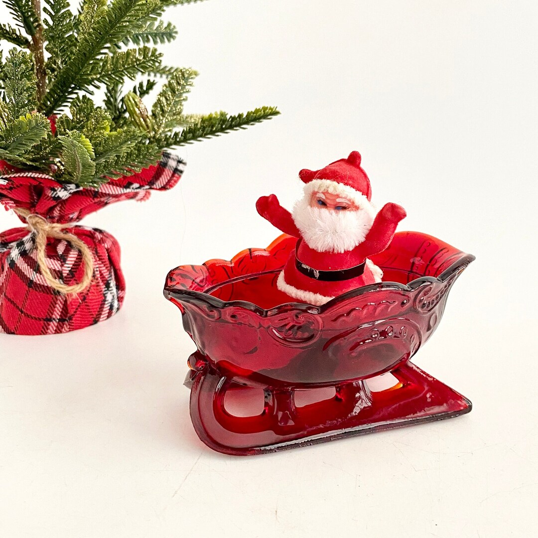 Vintage Small Red Glass Sleigh 5.25 Long Vintage - Etsy