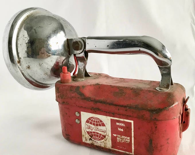 Vintage Flashlight Big Beam 1950s Lantern Model 166 Teledyne Retro ...