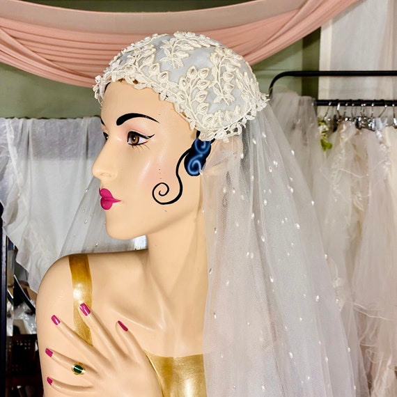 vintage juliet cap and - Gem