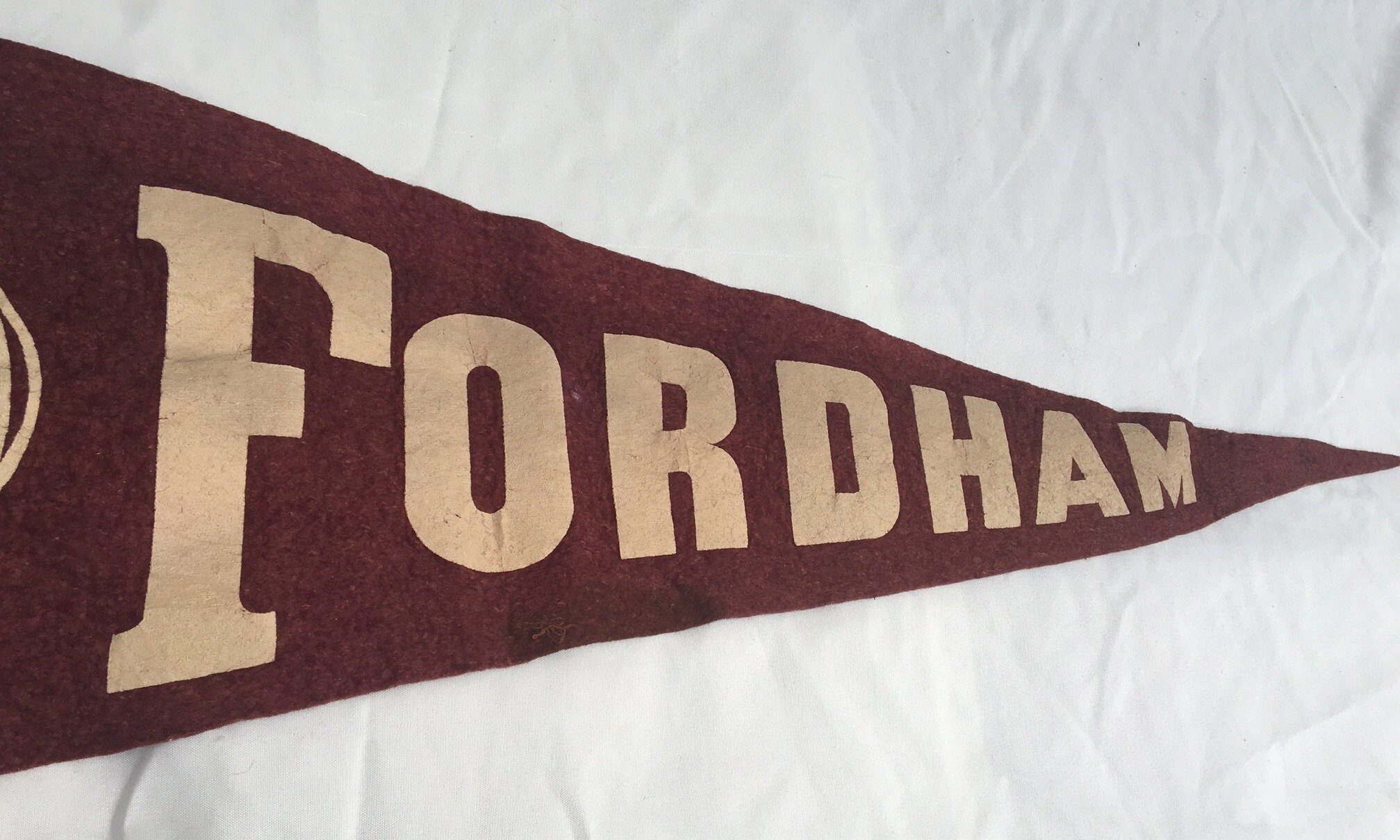 Raro 1930s / 1940s Fordham Vintage Pennant Banner 1841 Logo Buen Estado ...