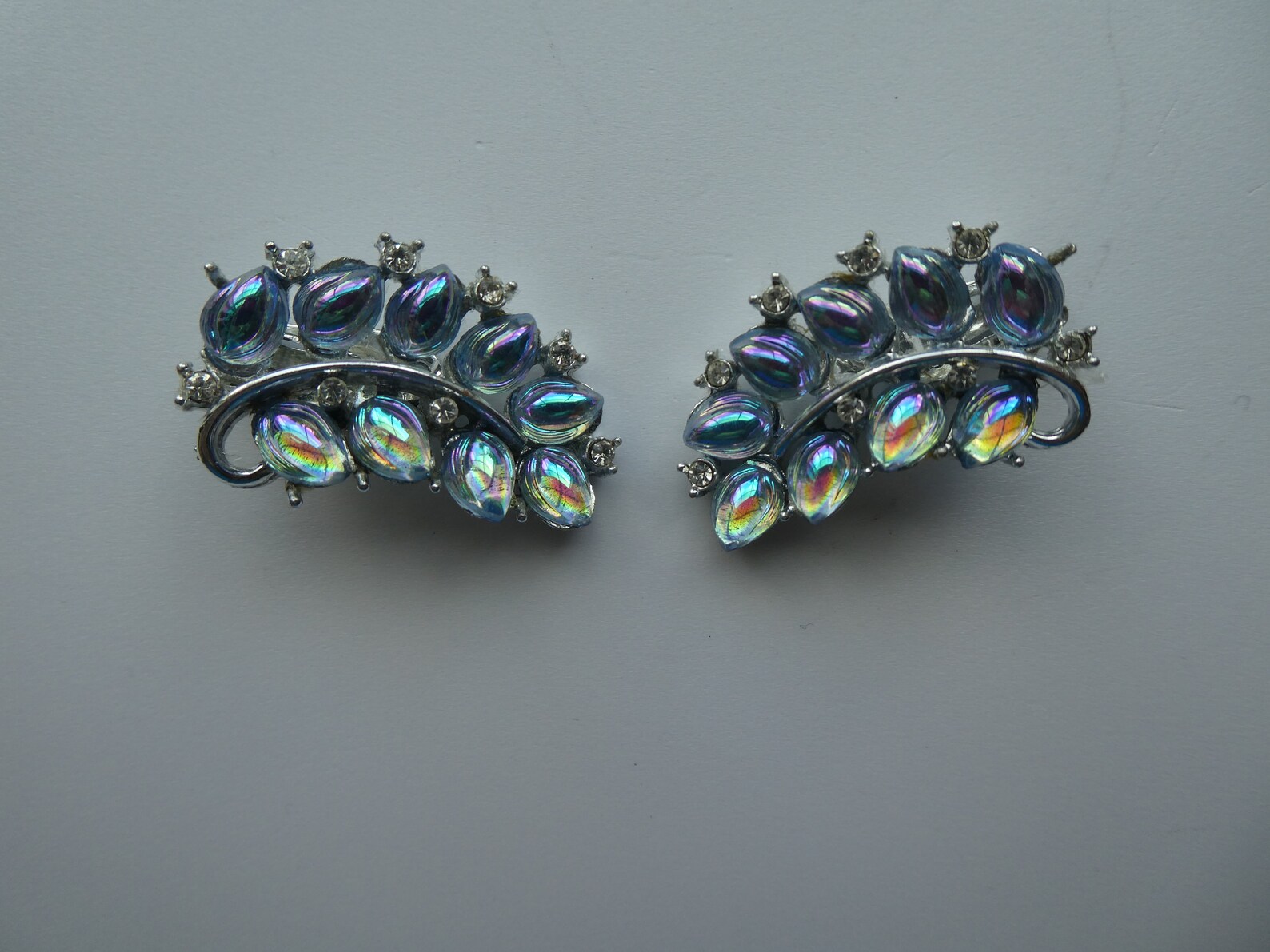 VINTAGE LISNER EARRINGS - Etsy