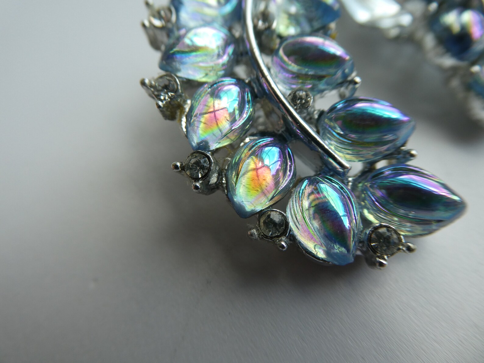 VINTAGE LISNER EARRINGS - Etsy