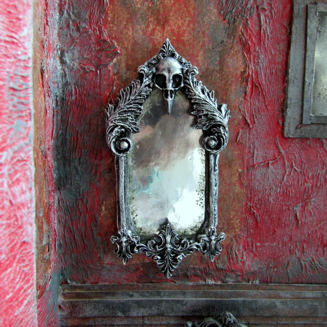 Haunted Dollhouse Mirror Spooky Miniature Furniture Victorian Diorama ...