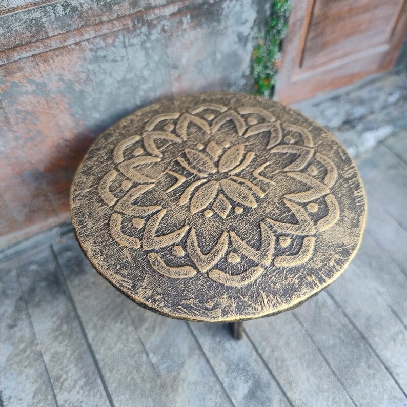 Round Miniature Table, Gothic Dollhouse Furniture, Haunted Diorama ...