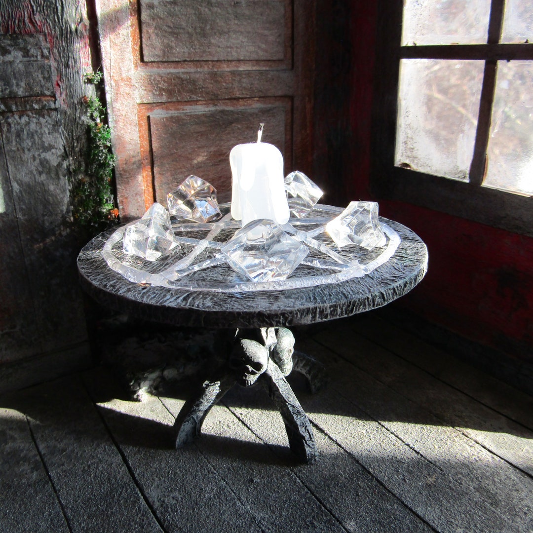 Miniature Witch Altar Table: 1/12 Scale Dollhouse Furniture - Etsy