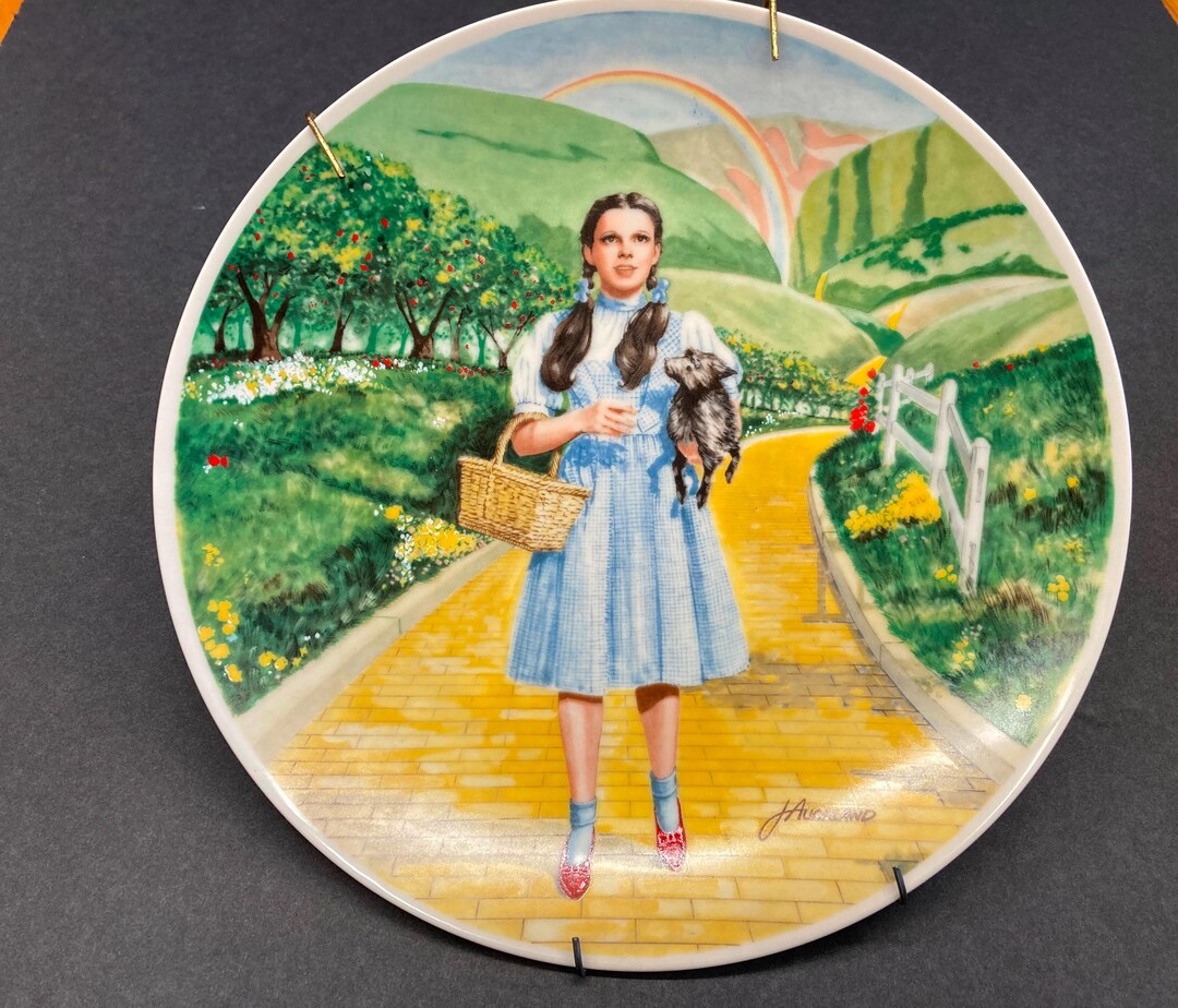 Dorothy Wizard of Oz Collector Plate-knowles-copyright 1977 - Etsy