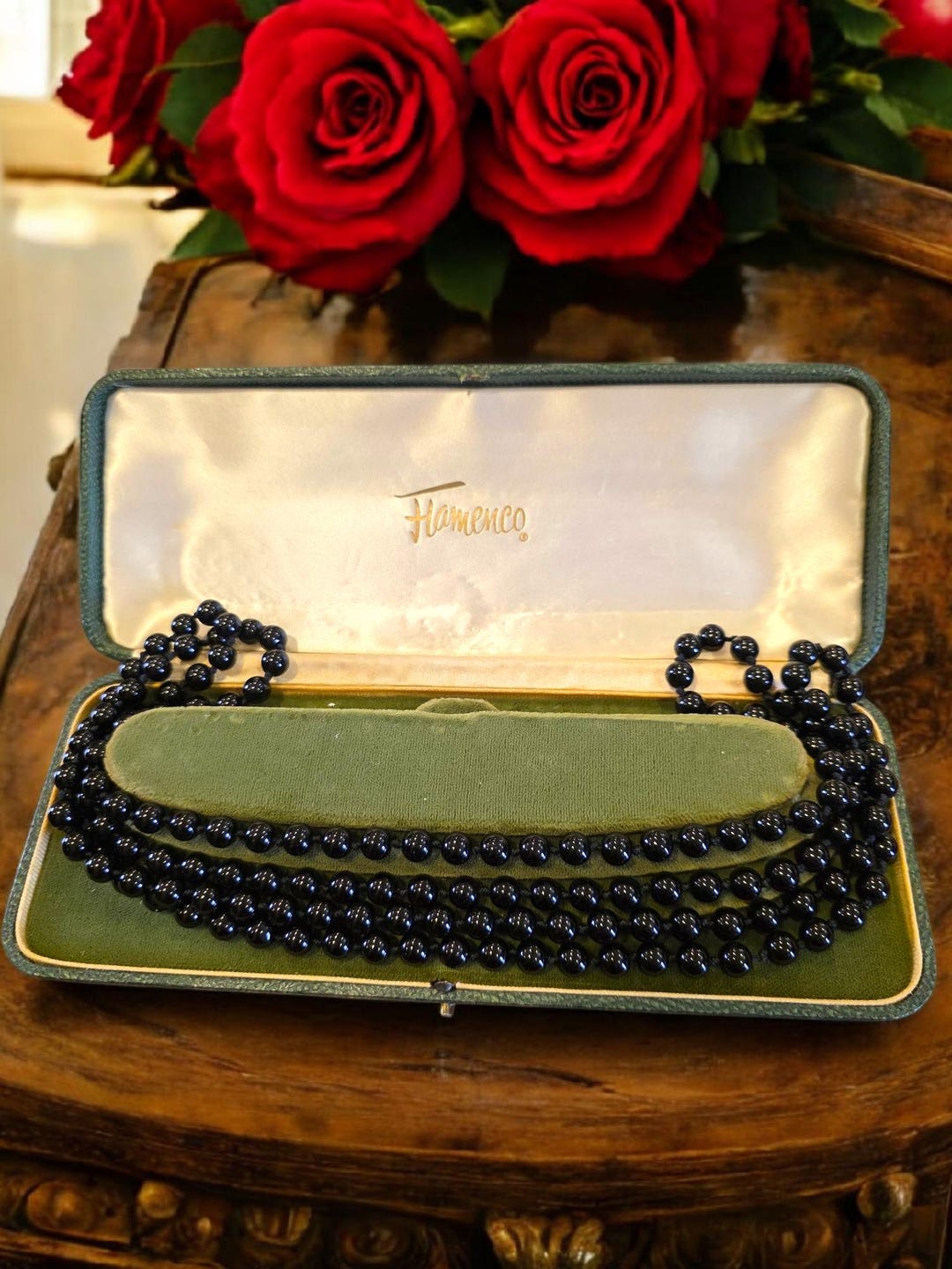 Art Deco 1920's Flapper Black Shell Pearl String of Pearls 1.5 Meters ...