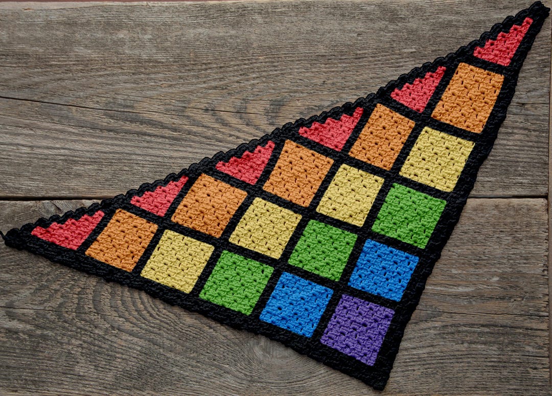 Diamond Bandana C2C Crochet Pattern – Corner to Corner Triangle Scarf ...
