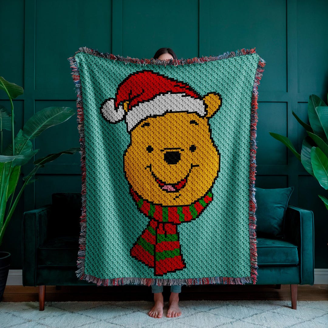 Santa Winnie Pooh Bear - C2C Blanket Pattern - 100 X 120 Squares ...