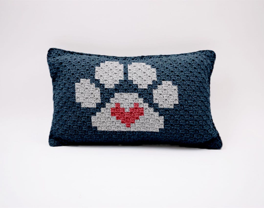 Dog Paw With Heart Pillow C2C Crochet Pattern – Pet Dog Lover Pixel ...