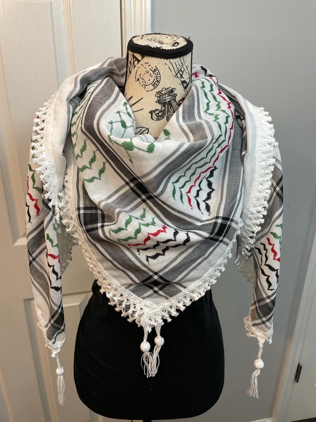 Keffiyeh | Shemagh Jordanian Palestinian Kuffiya | Shmagh | Arab Arafat ...