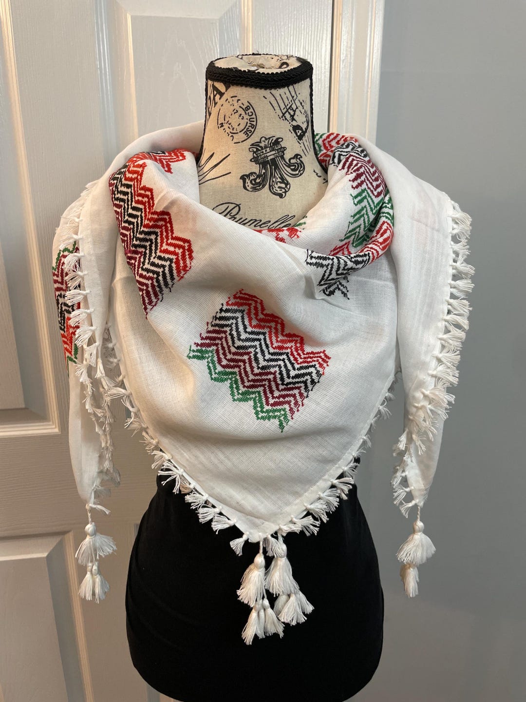 Keffiyeh Shemagh Jordanian Palestinian Kuffiya Shmagh Arab Arafat Scarf ...