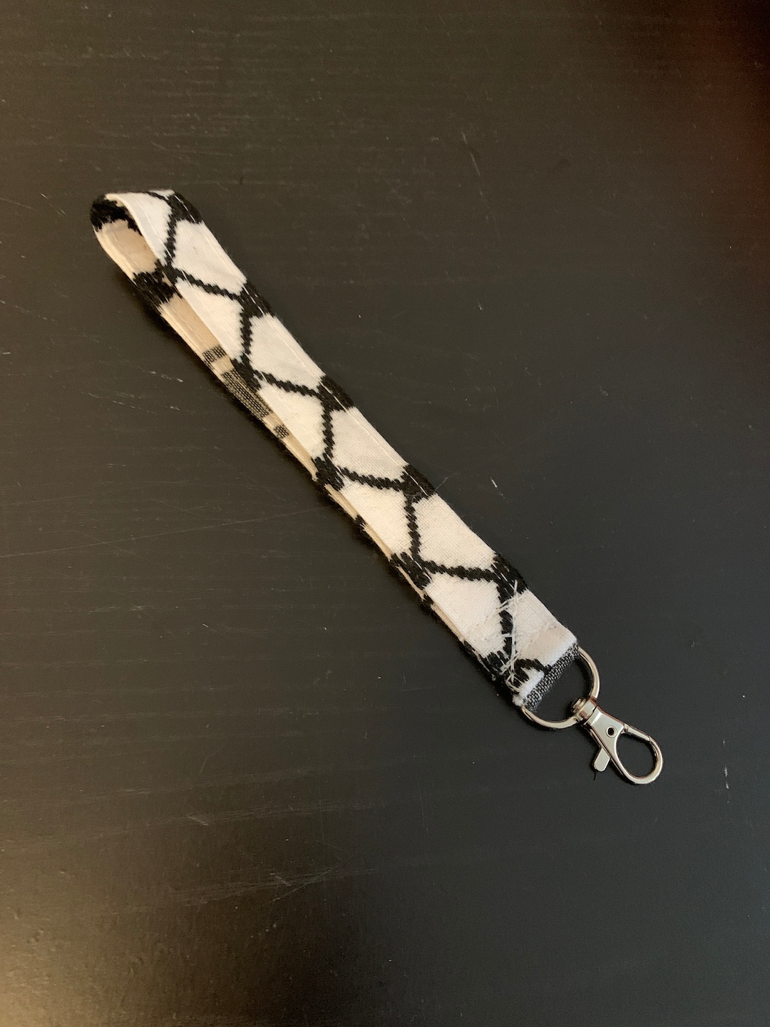 Palestinian and Jordanian Keffiyeh Keychain Key Chain Fobs - Etsy