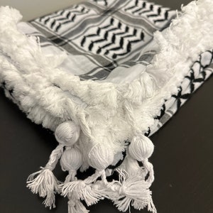 Authentic Palestinian Keffiyeh Shemagh, High Quality Hadab Hand-tied by ...