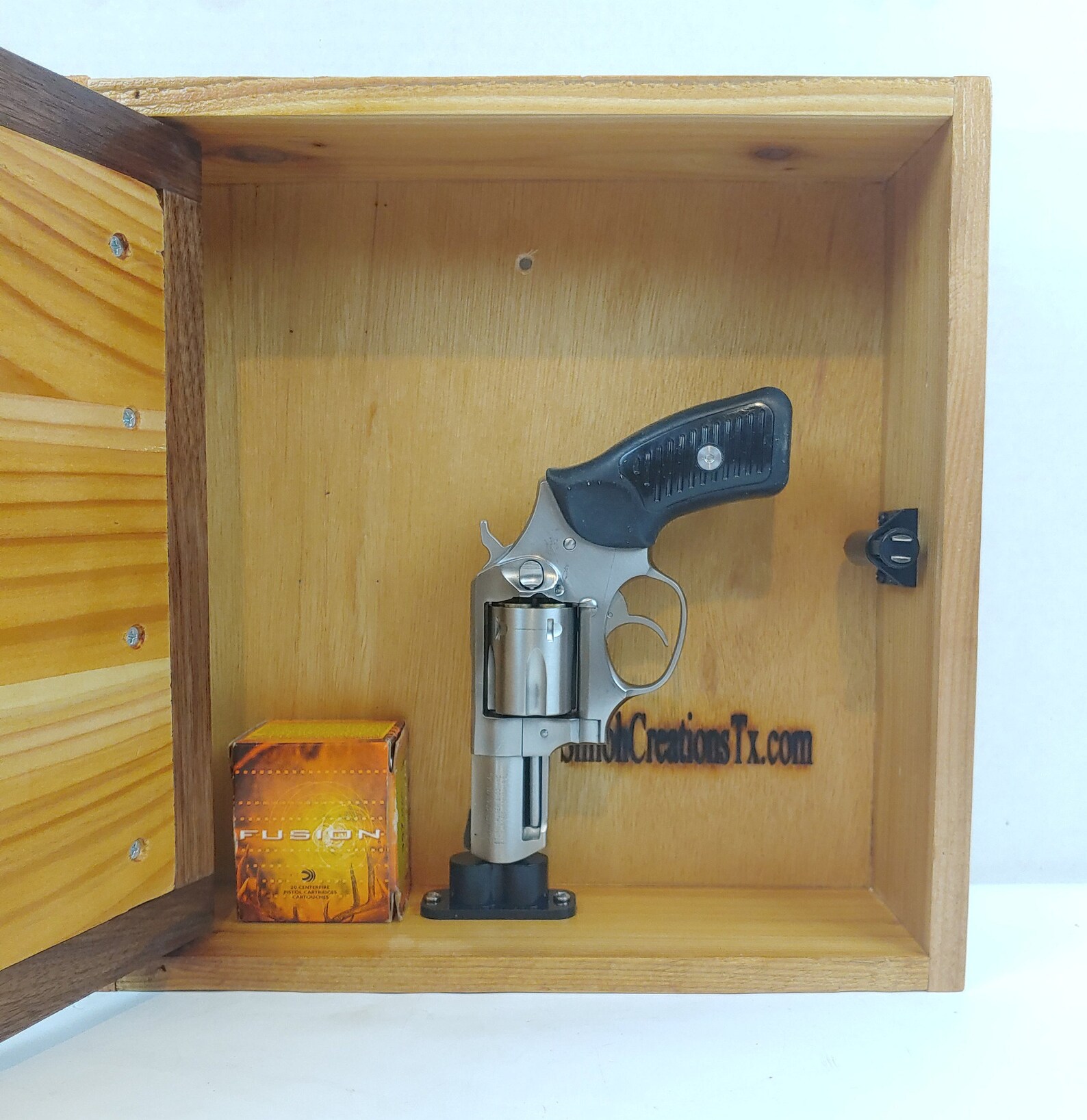 Texas Shape Reclaimed Wood Gun Shadow Box Red White & Blue | Etsy