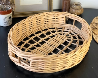 Wicker wall plate | Etsy