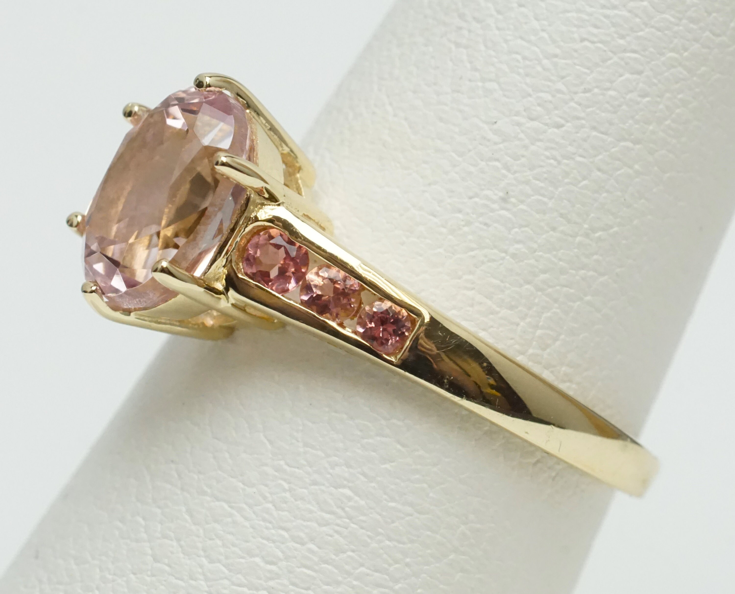 Chuck Clemency STS 14K Yellow Gold Natural Oval Morganite & Round Pink ...
